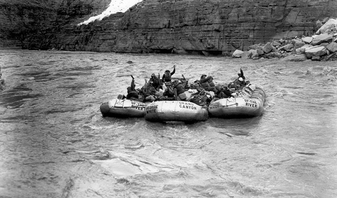 Dry Oar - Whitewater Rafting Home Page